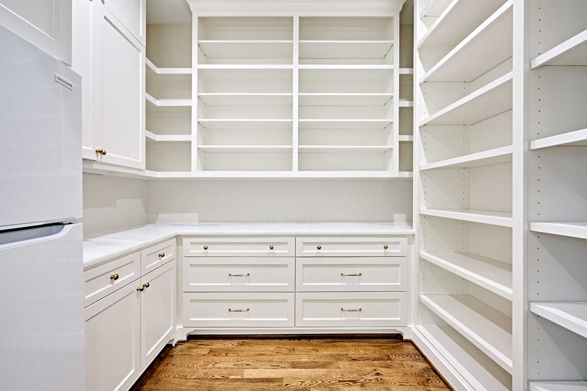 How To Design And Build The Perfect Butler’s Pantry For Your Next Kitchen Remodel